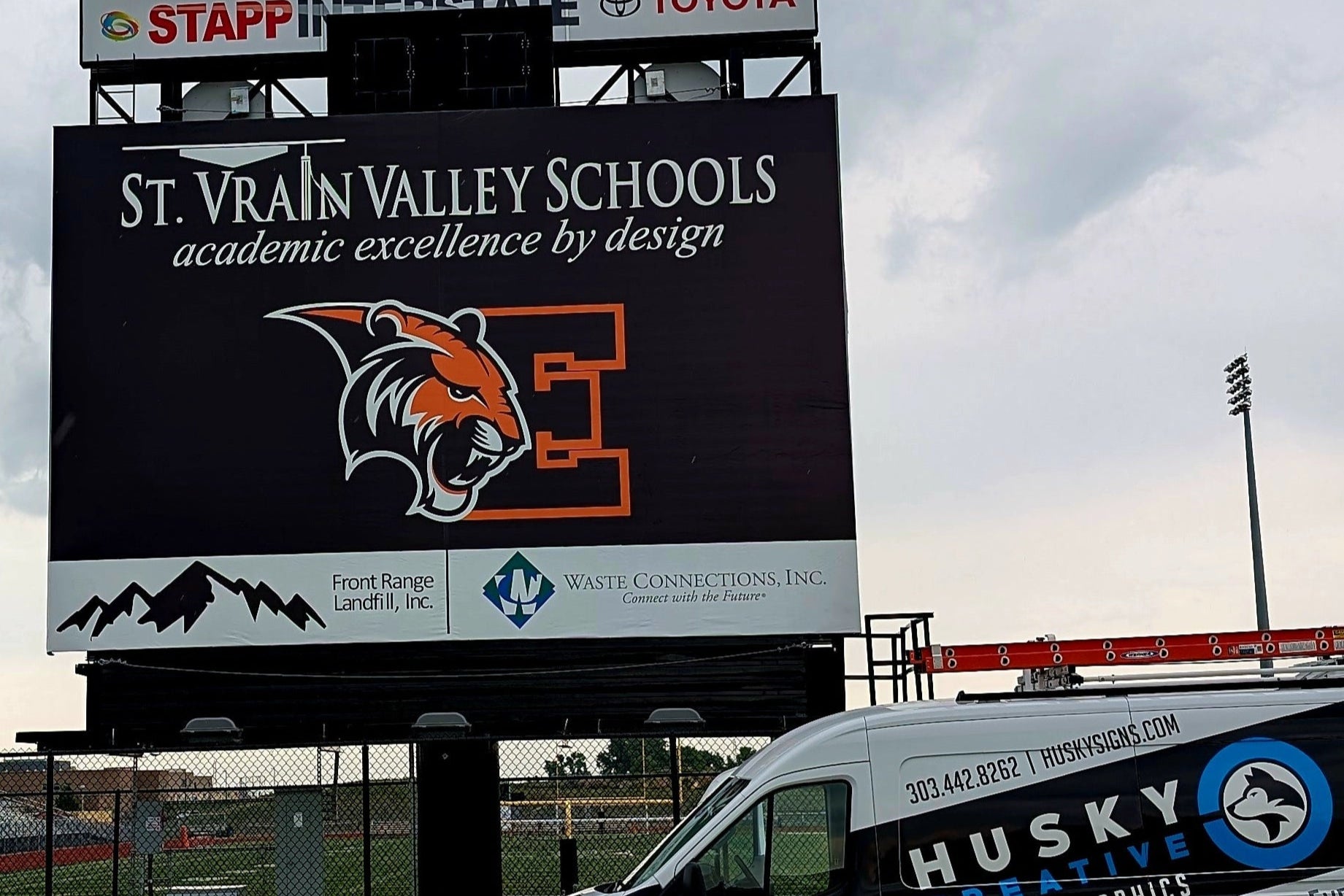 Custom Vinyl Banners for Events & Promotions | Single & Double-Sided O ...